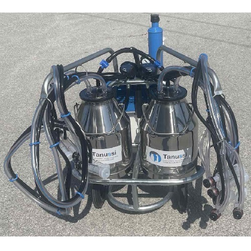 Portable milking machine for sheep and goats with two buckets